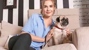 Do Pugs Love Their Owners? And How You Can Tell